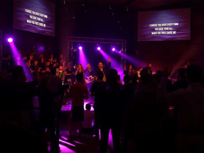 7 Reasons to get worship leader training - Table Salt | NCU Blog